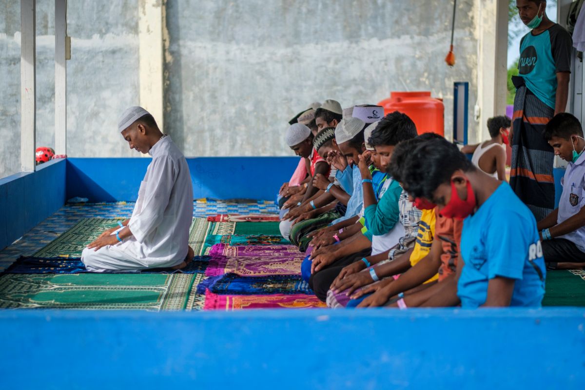 The Night of Giving: Supporting Displaced People on the 15th of Sha’ban